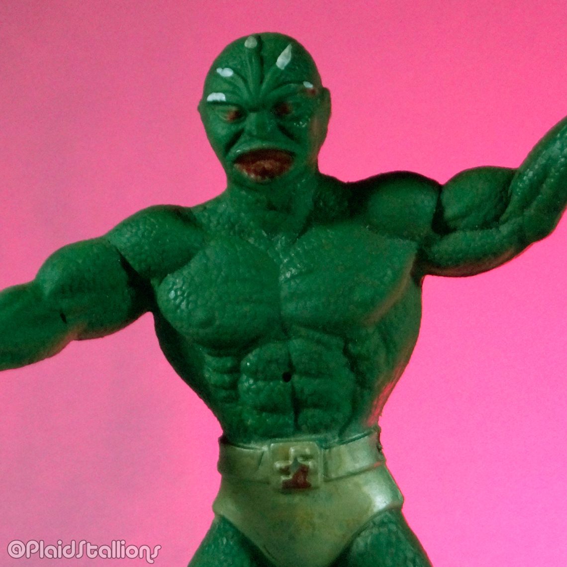 Bootleg V- Italian Visitor Figure - PS